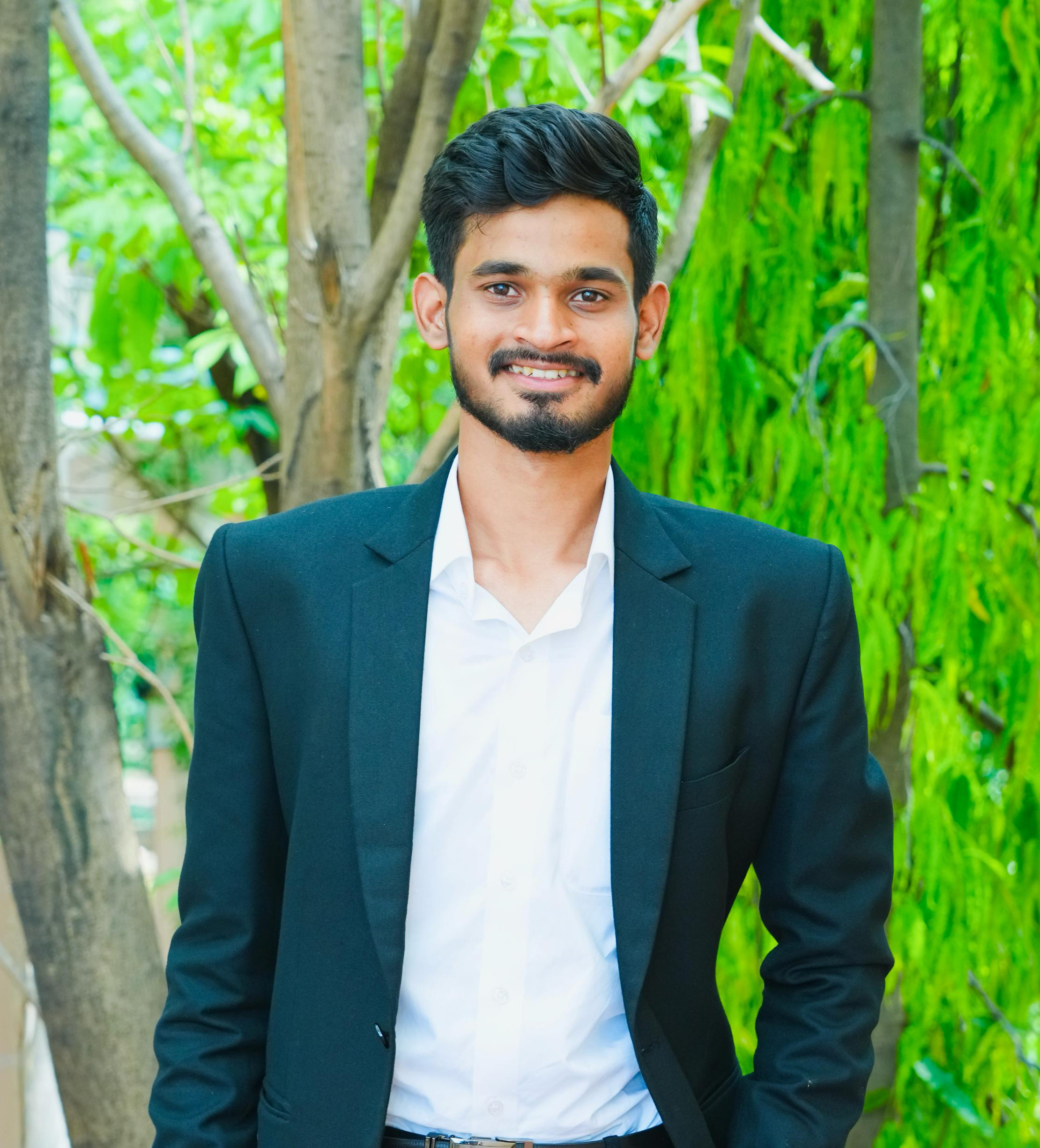Madhwa Infotech – AI Automation, Chatbot Development, Software Solutions